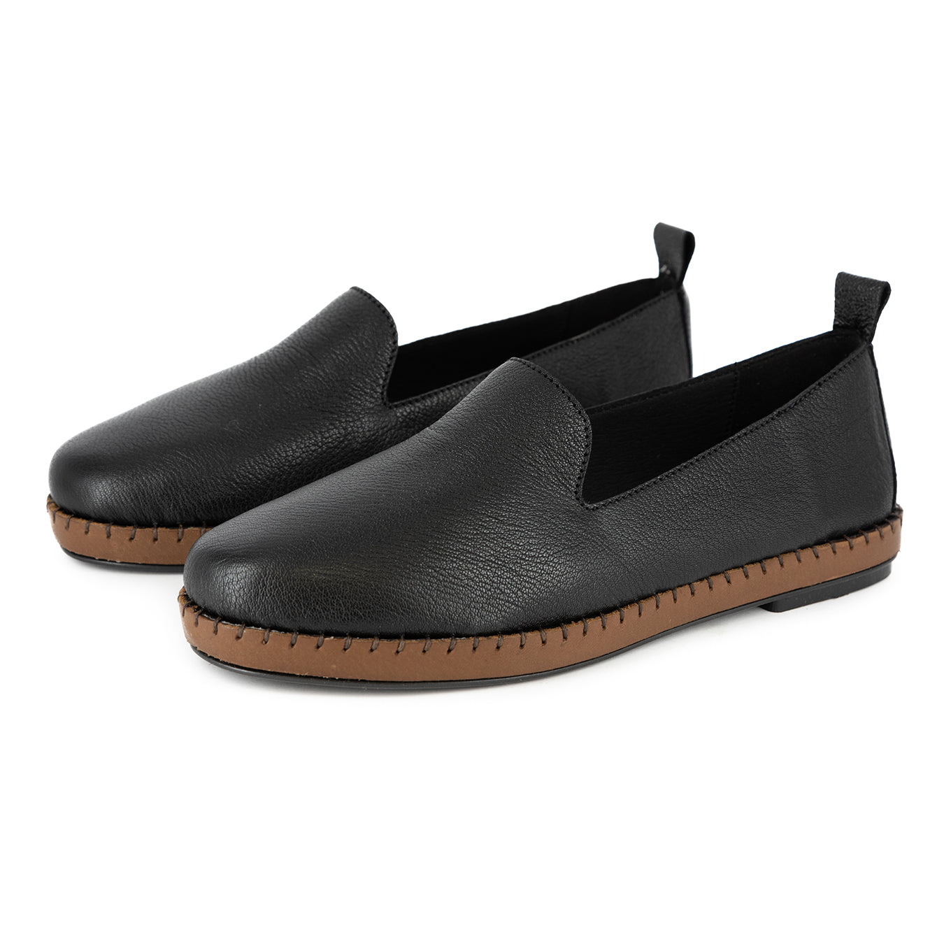 Solwezi : Ladies Leather Shoe in Black Cayak – Tsonga International